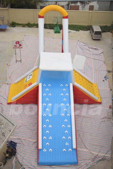 Commercial Grade Water Sports Inflatables Jumping Tower For Lake