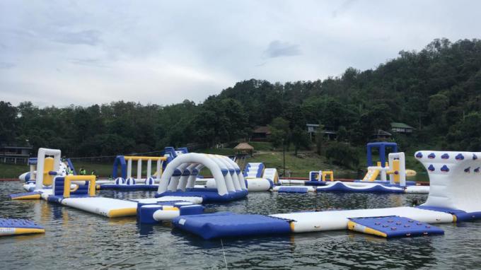 0.9mm PVC Tarpaulin Inflatable Floating Water Playground For Resort